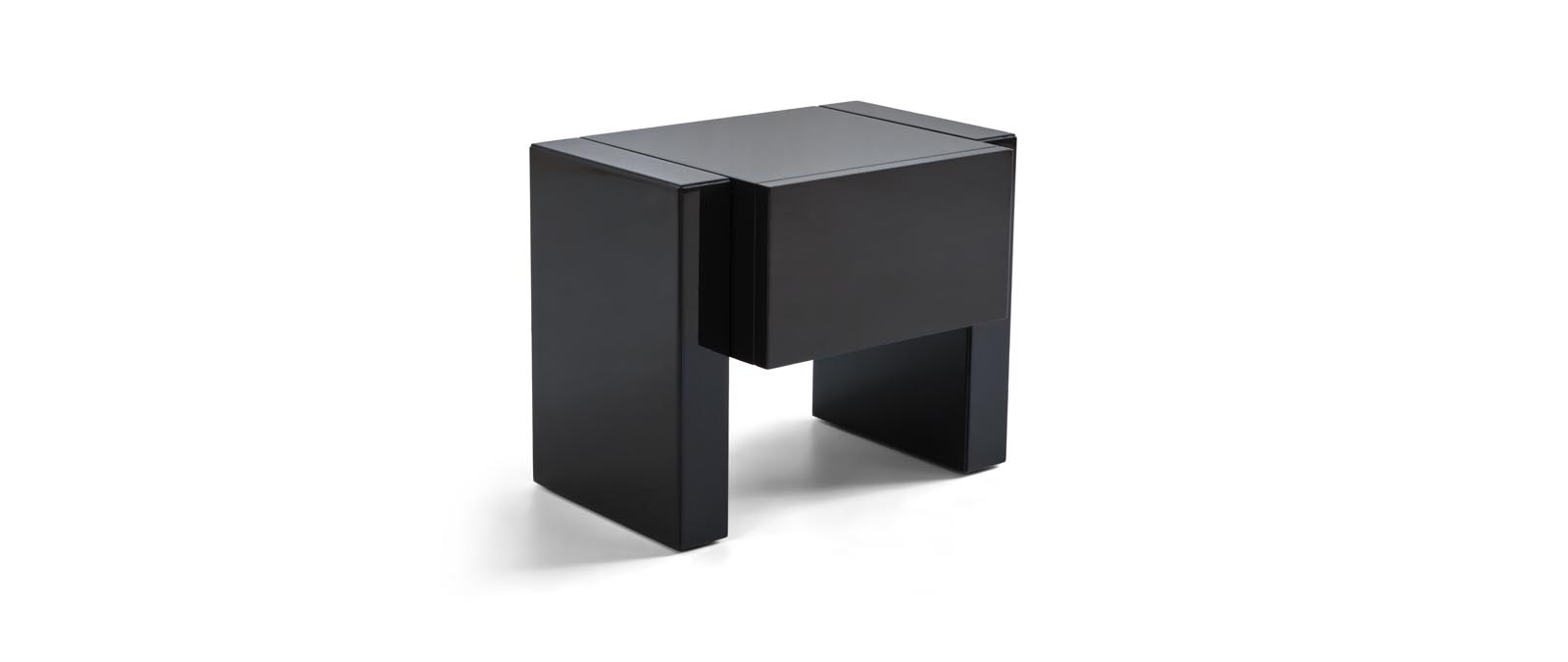 MATH NIGHTSTAND – Norde