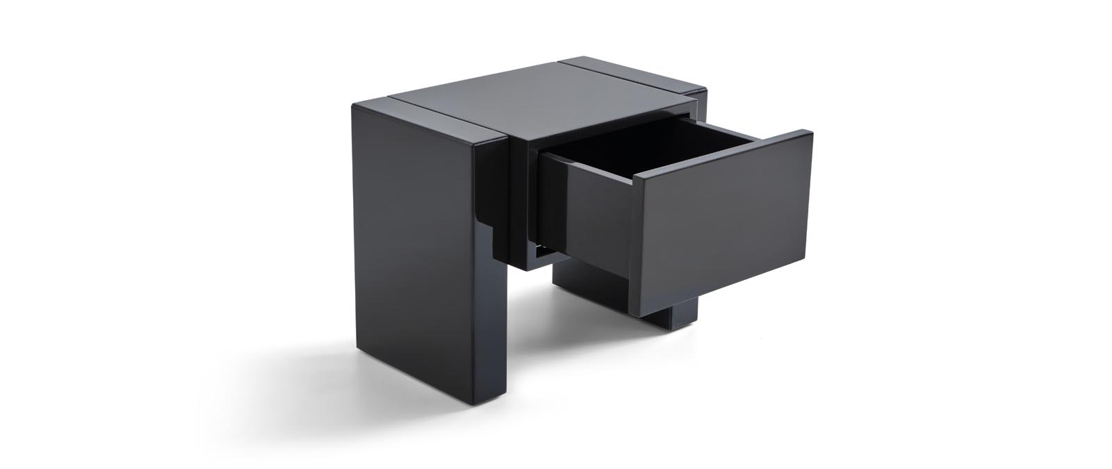 MATH NIGHTSTAND – Norde