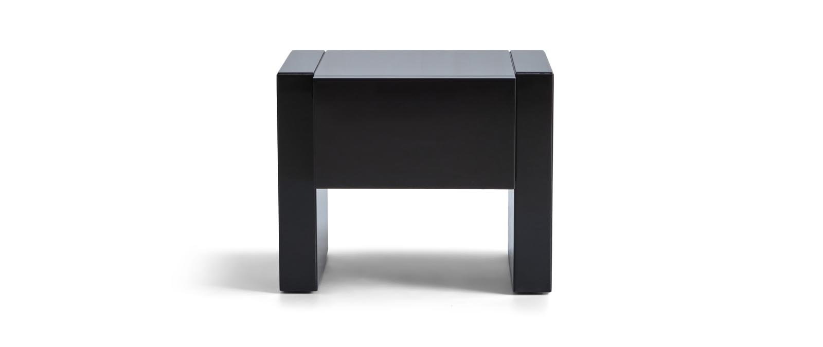 MATH NIGHTSTAND – Norde